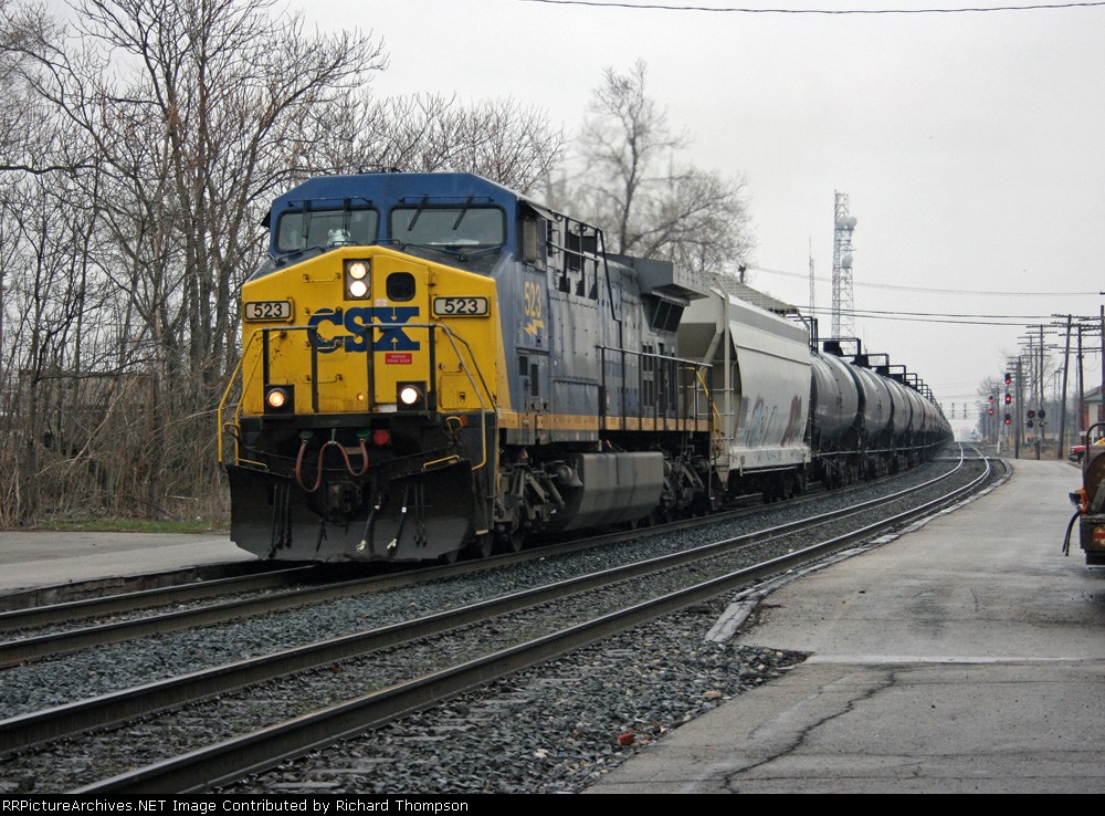 CSX 523